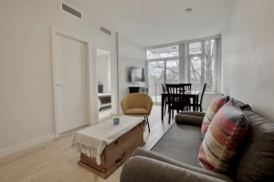 507-2565 MAPLE STREET – 600 sq.ft. - Rent Smart VanCity